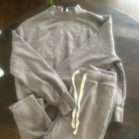 Pants & Jumpsuits | Active Lounge Set | Poshmark